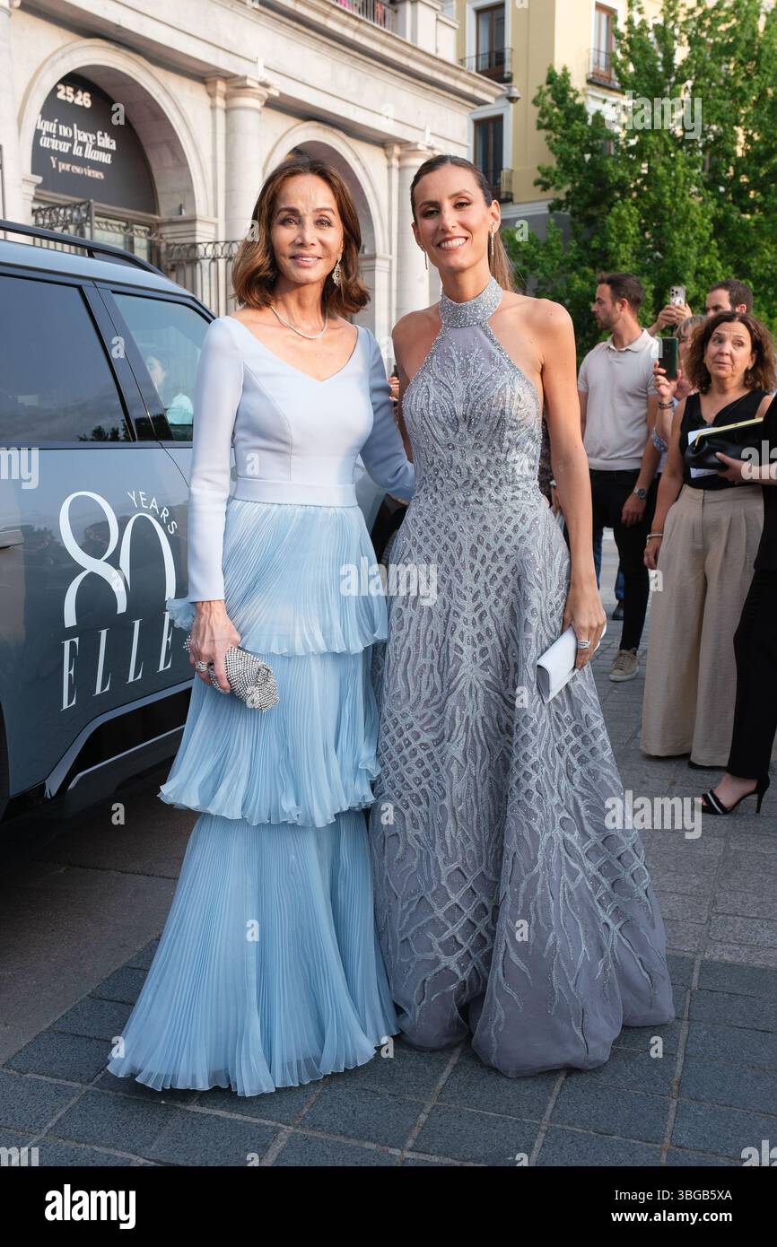sabel Preysler and Ana Boyer arrives at the ELLE STYLE AWARDS 2025 at ...