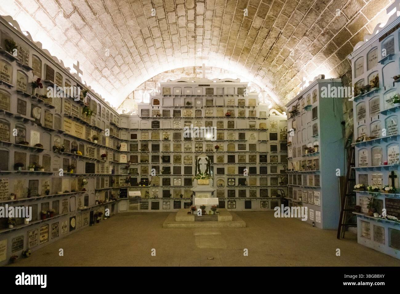 The crypt, Sala de Profundis at San Agustin Church in Intramuros, old ...