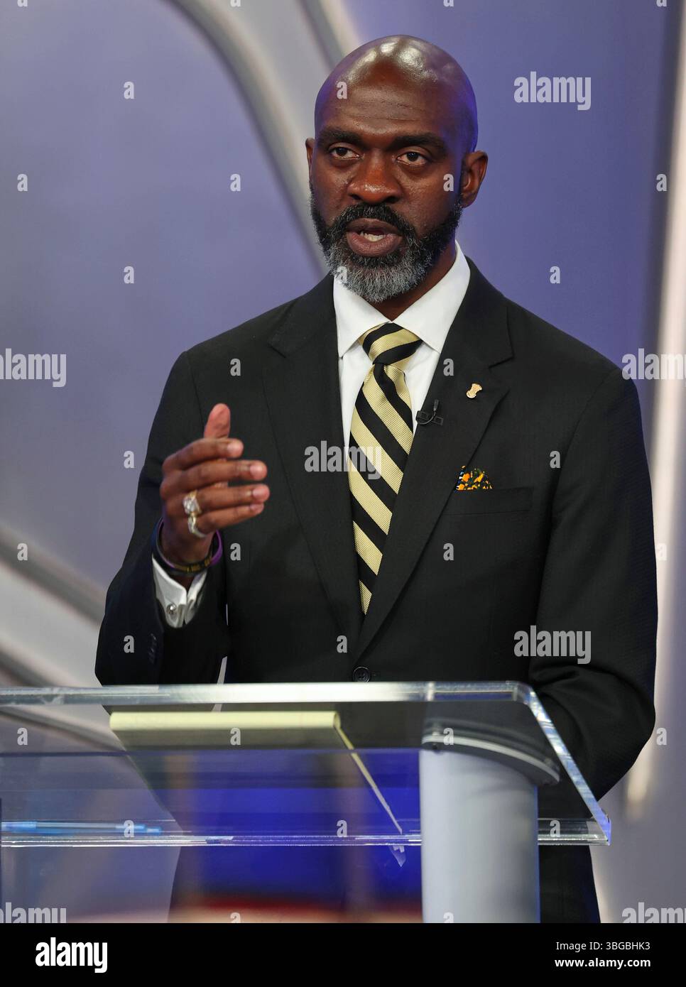 Democratic mayoral candidate Michael Blake speaks during a Democratic ...