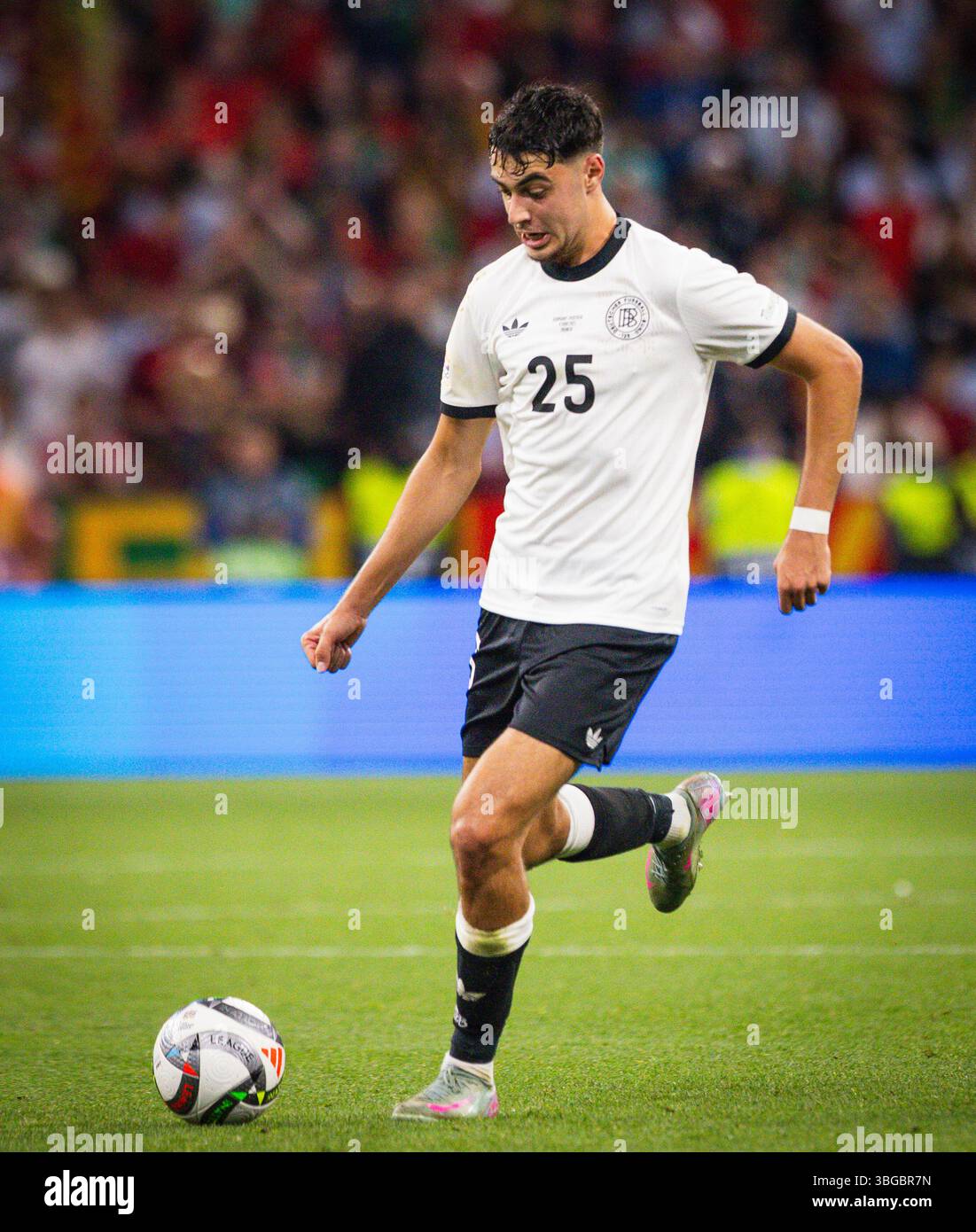 Munich, Germany. 06th Jun 2025. Aleksandar Pavlovic (Deutchland ...