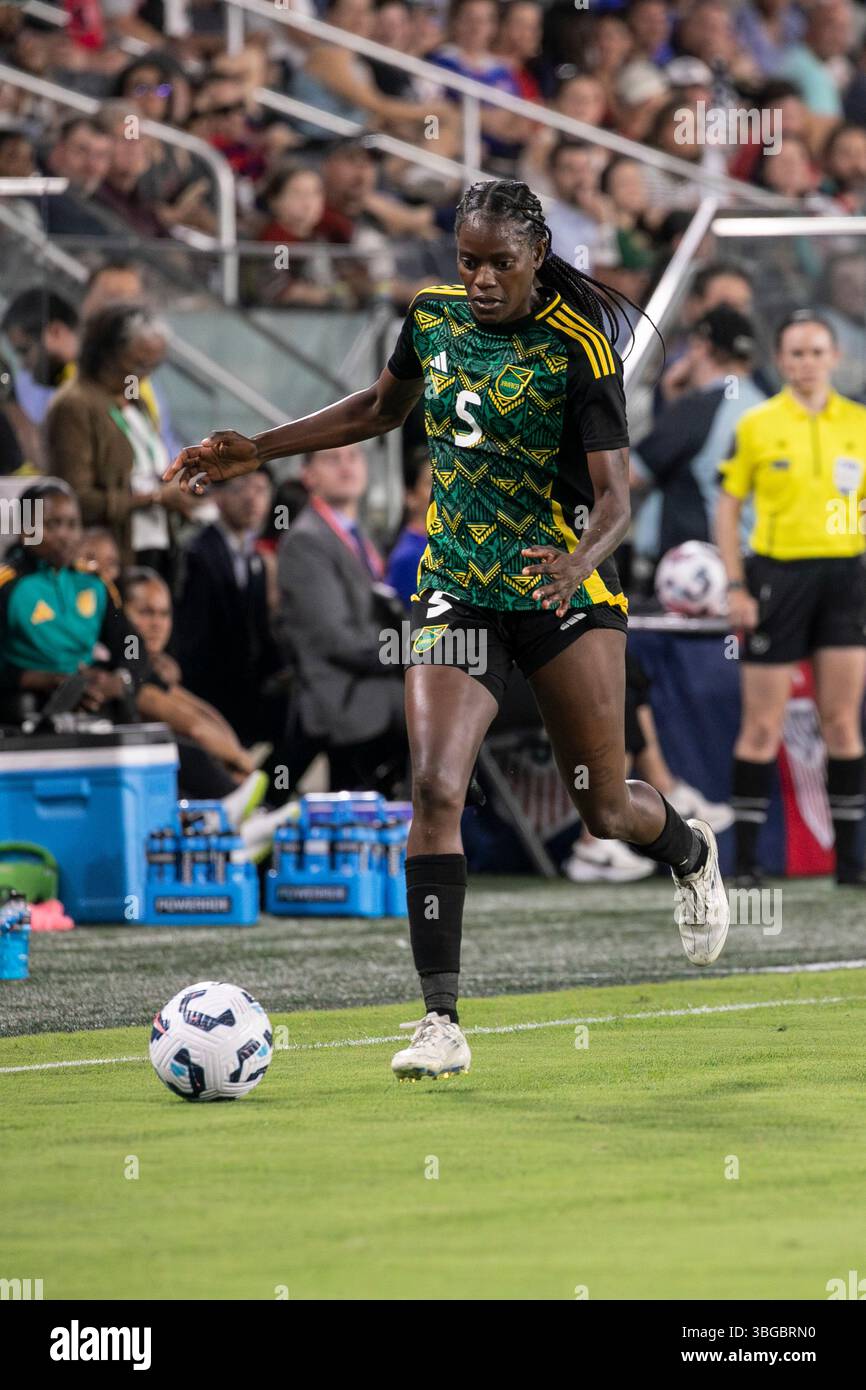 St. Louis, USA, 3rd June, 2025. Jamaica defender Konya Plummer (5 ...