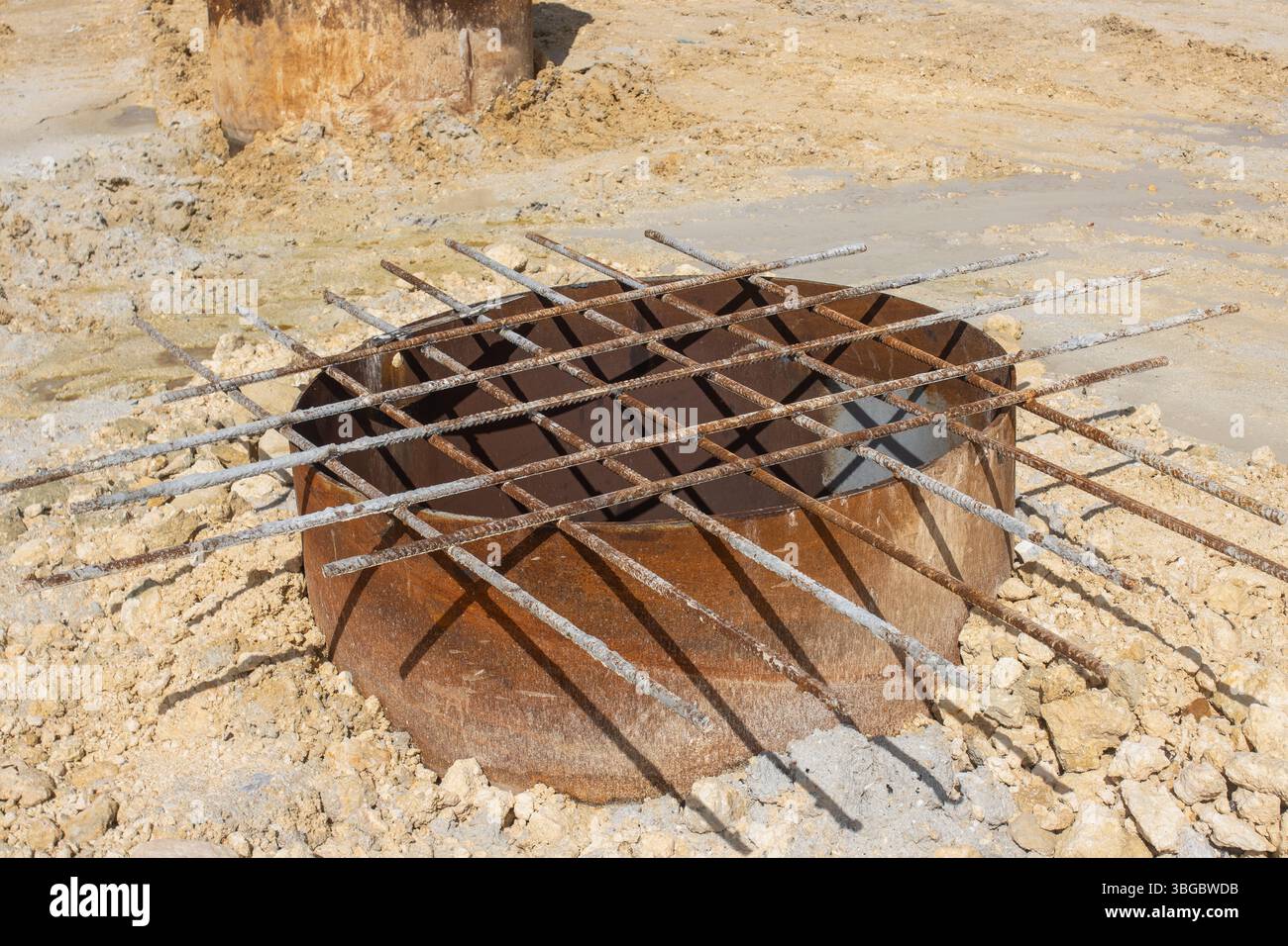 Large metal piling casing in hi-res stock photography and images - Alamy