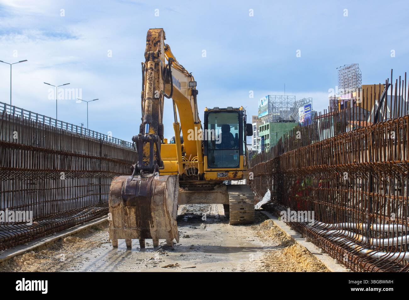 construction of a road bridge between the tropical islands of Bohol and ...