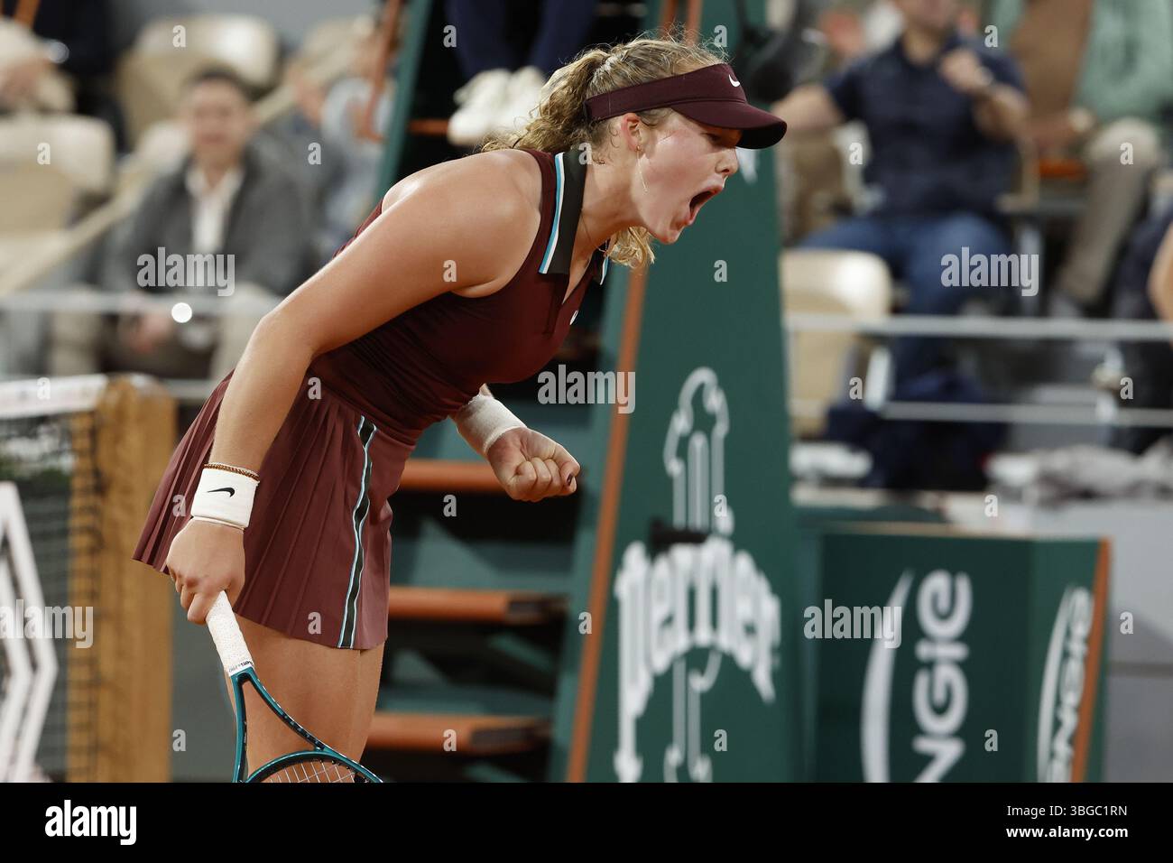 Mirra Andreeva of Russia during day 11 of Roland-Garros 2025, French ...