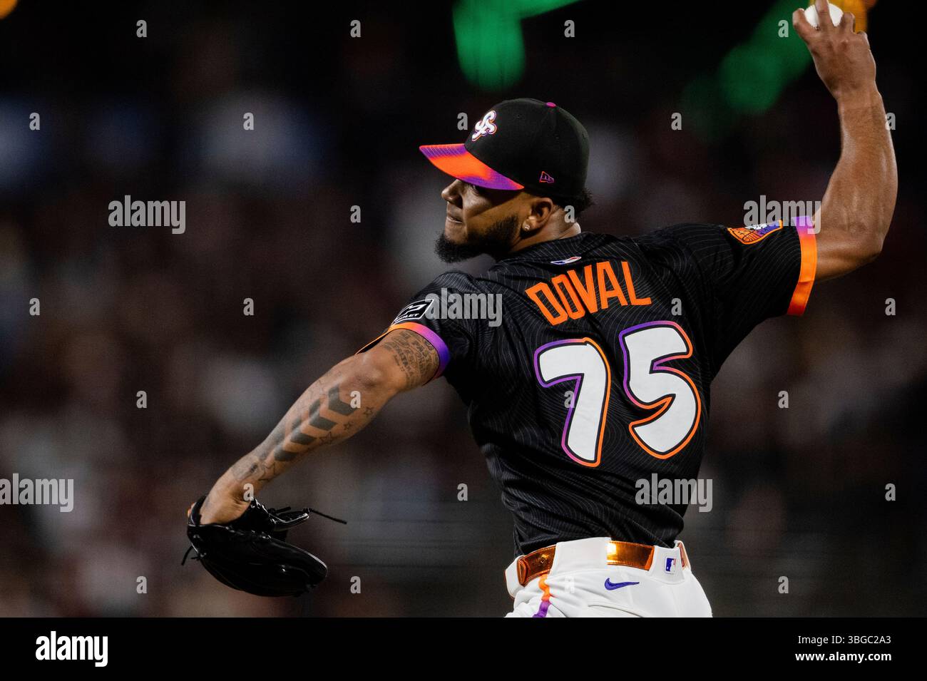 SAN FRANCISCO, CA - JUNE 03: San Francisco Giants pitcher Camilo Doval (75) throws a pitch ...