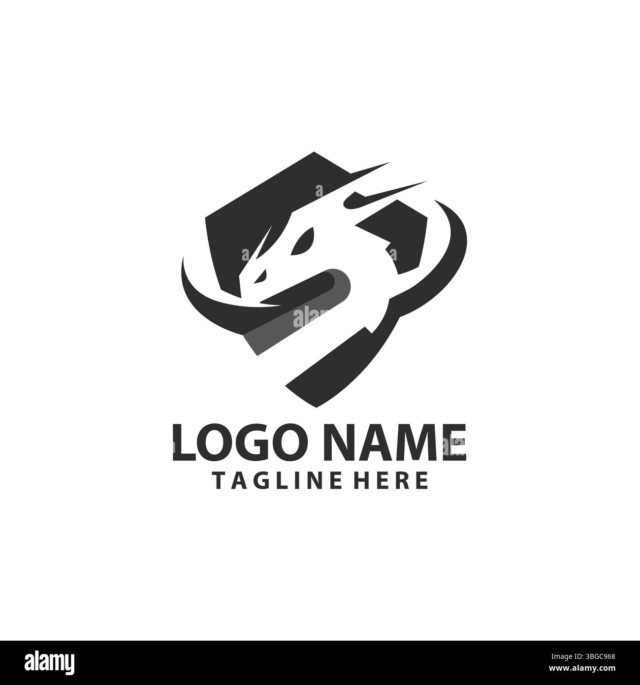 Heraldic dragon shield symbol Cut Out Stock Images & Pictures - Alamy