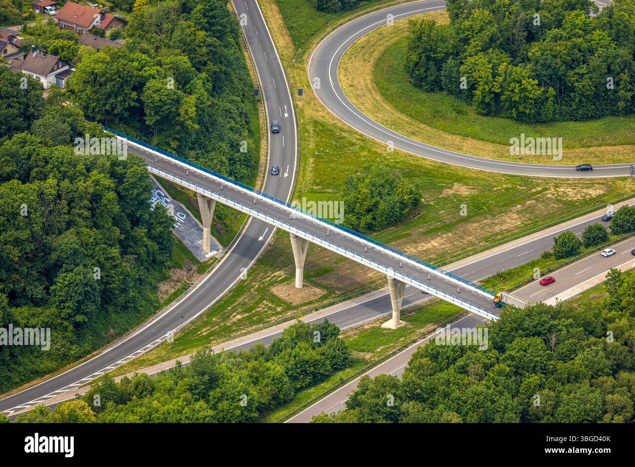 Luftbild, Baustelle mit Neubau Brücke Eichenhofer Weg am Autobahnkreuz ...