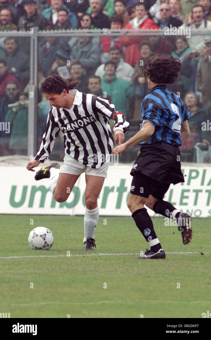 Roberto baggio immagini 1994 hi-res stock photography and images - Alamy