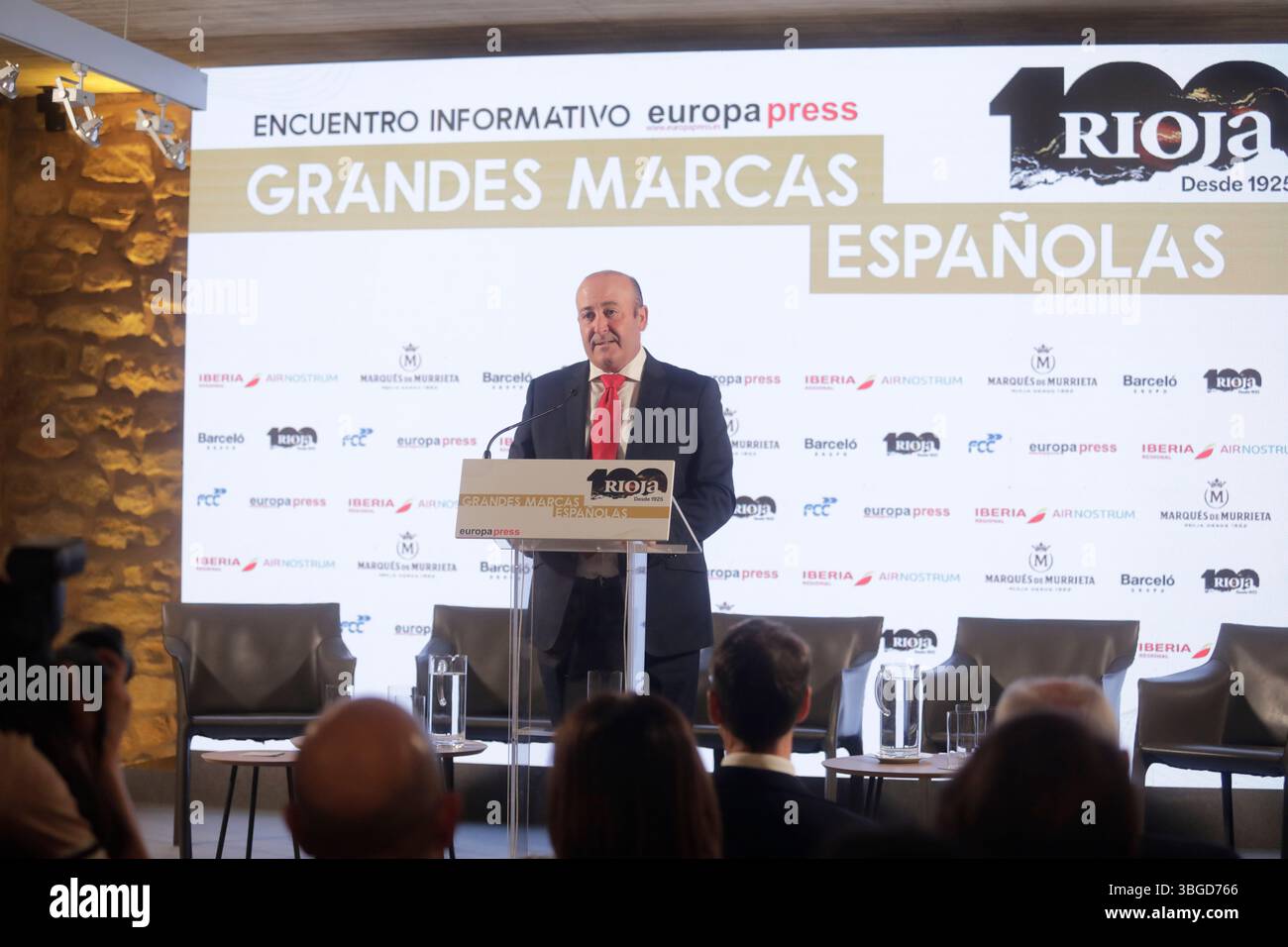 The president of the DOCa Rioja Control Board, Fernando Ezquerro ...