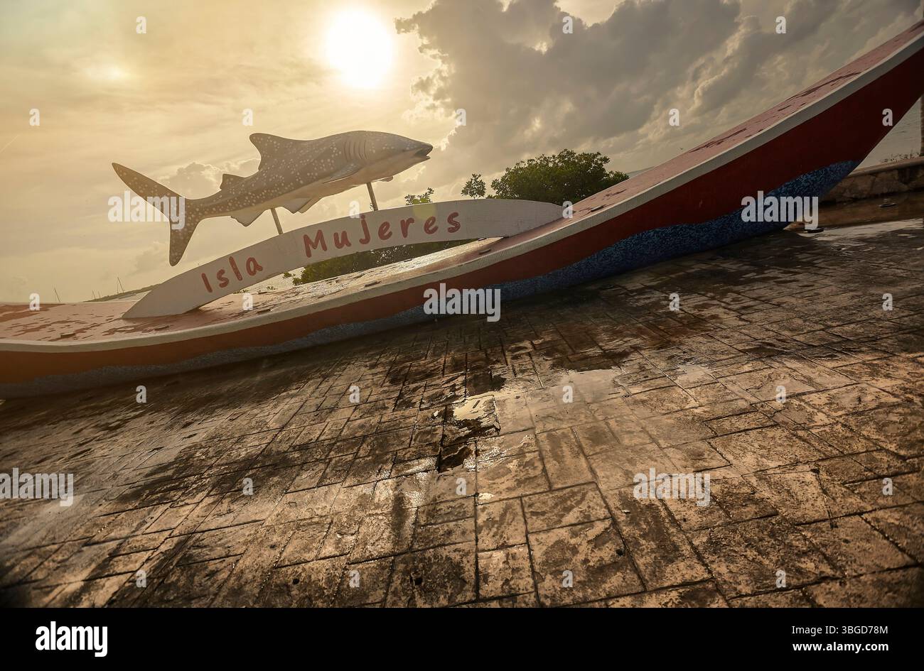 Isla Mujeres, Mexico 1 January 2025: Whale shark sculpture displayed on ...