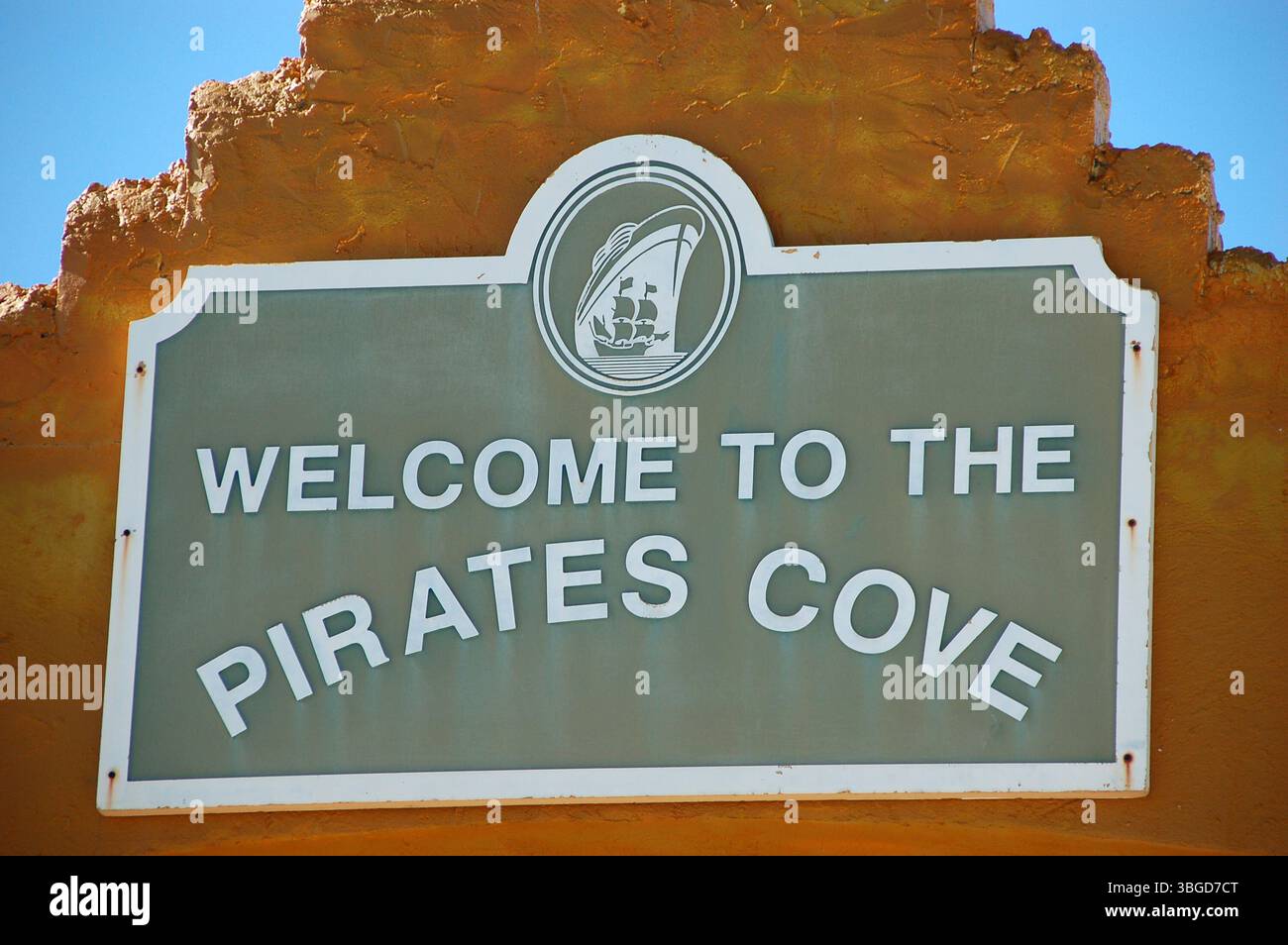 Pirate cove resort hi-res stock photography and images - Alamy