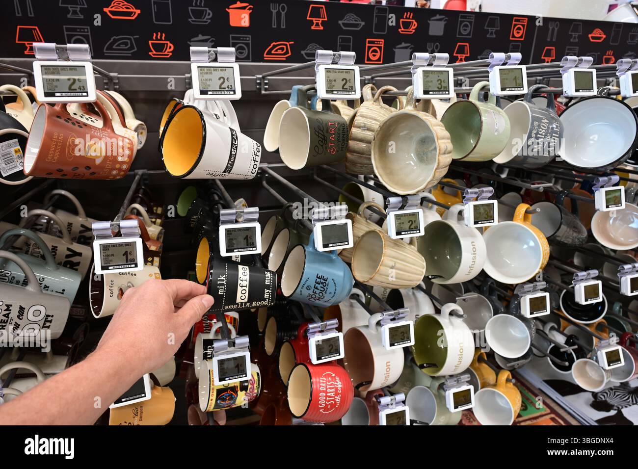 Supermarket style display hi-res stock photography and images - Alamy