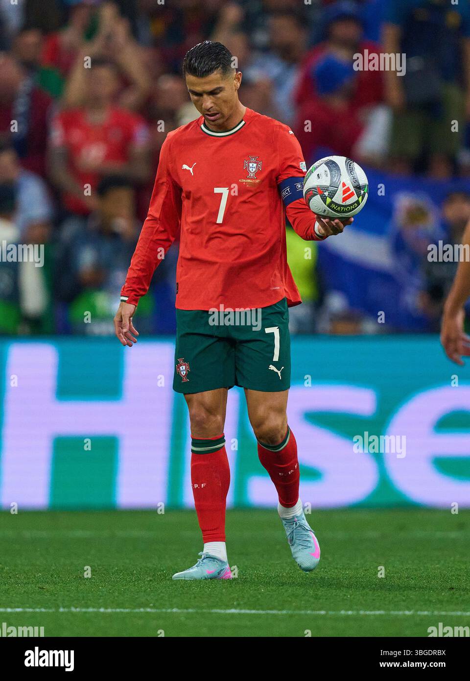 Cristiano RONALDO, Por 7 in the UEFA Nations League 2025 semi final ...
