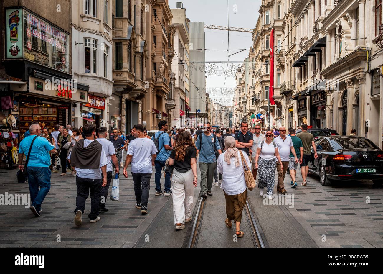 Street scene in Istiklal Street, Istanbul, Turkey Stock Photo - Alamy
