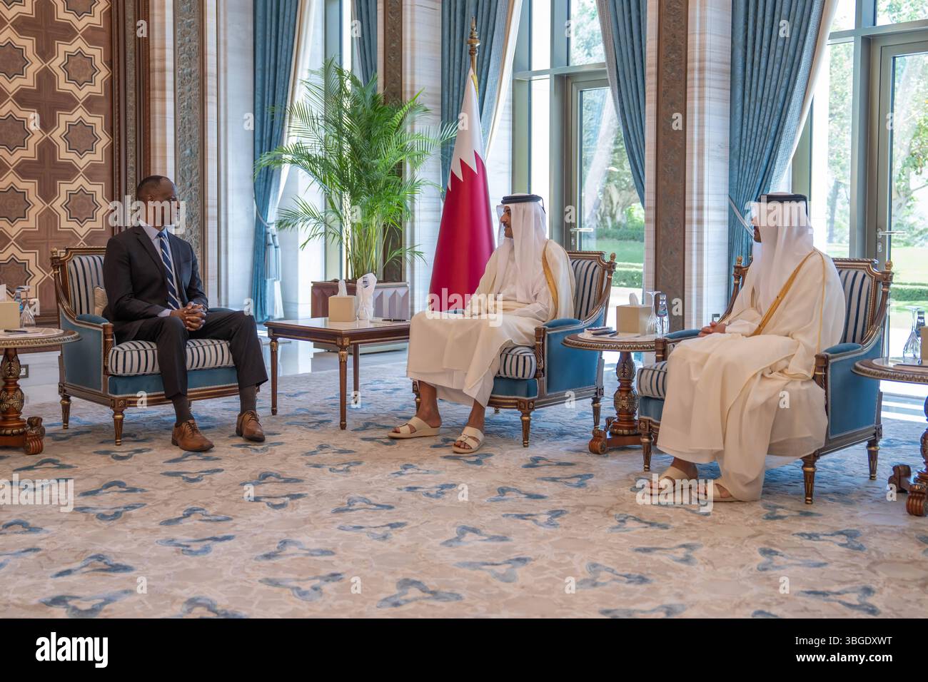 The Emir of Qatar, Tamim bin Hamad Al Thani, meets with former US ...