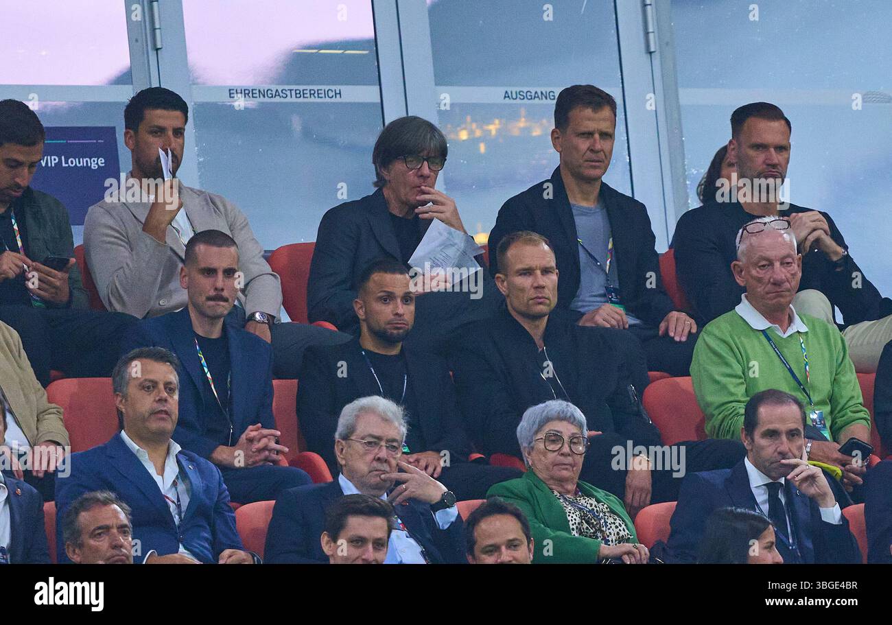 Stefan Reuter, Rani, Samy Khedira, Holger Badstuber, Joachim Jogi Loew ...