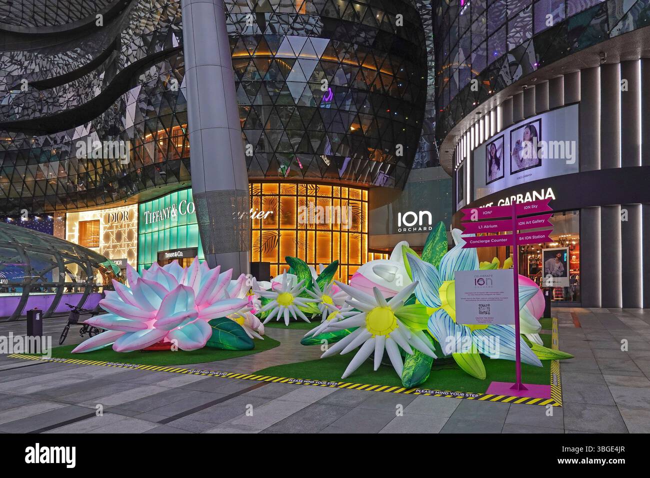 Singapore, Orchard Road, is a famous tourist attraction, it is an upscale shopping area, with ...