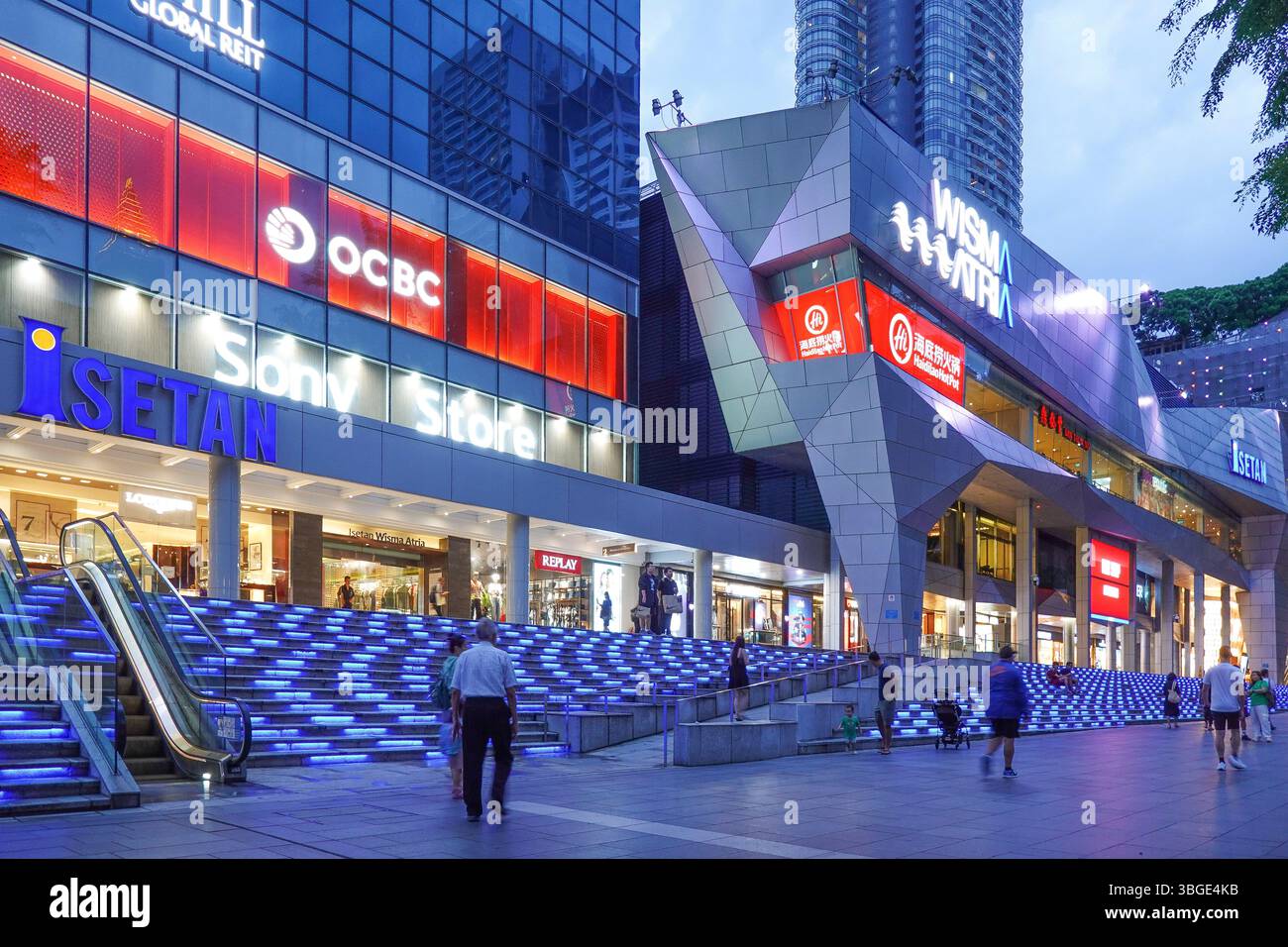 Singapore, Orchard Road, is a famous tourist attraction, it is an ...