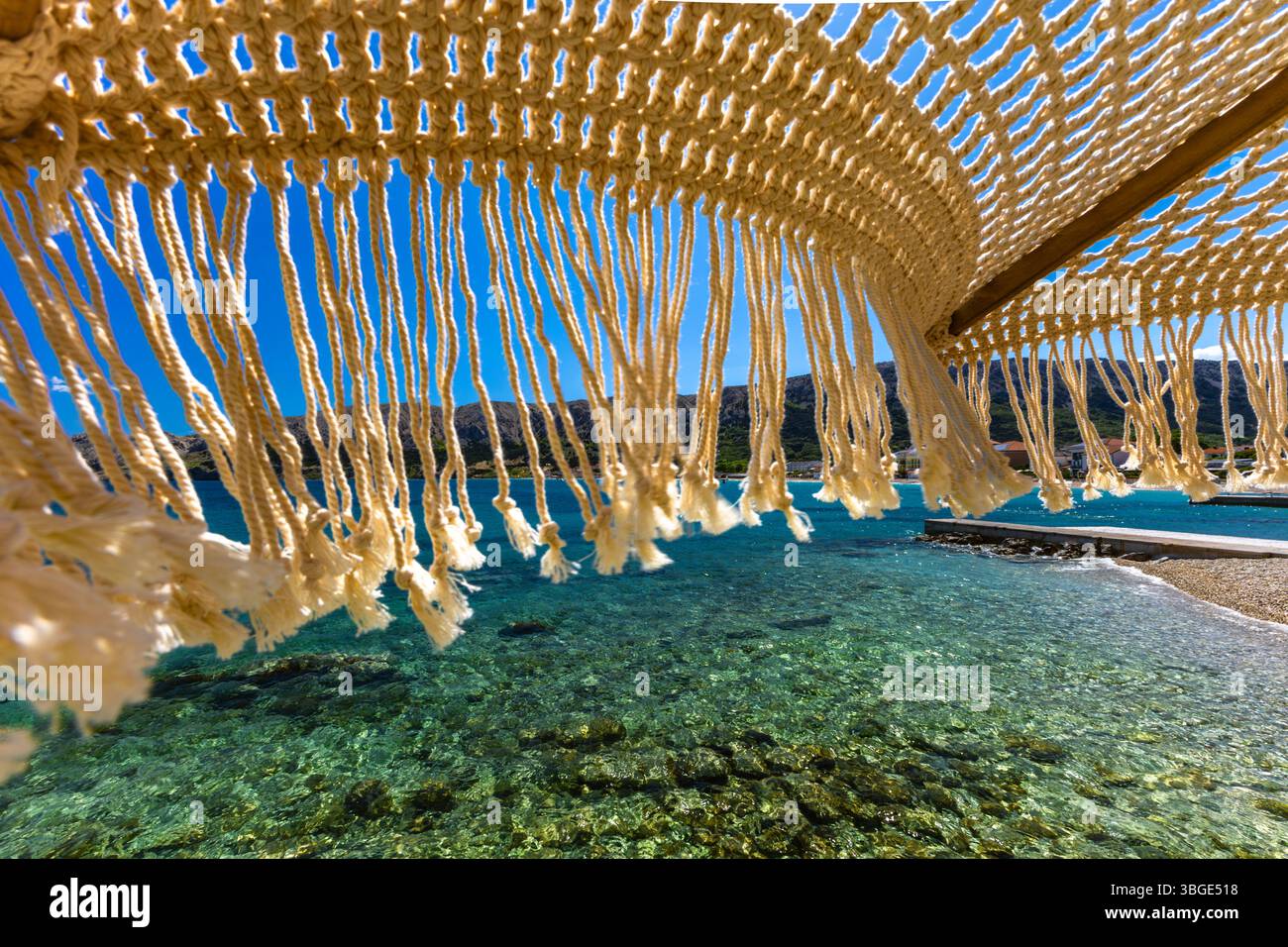 Places under sun umbrella hi-res stock photography and images - Alamy