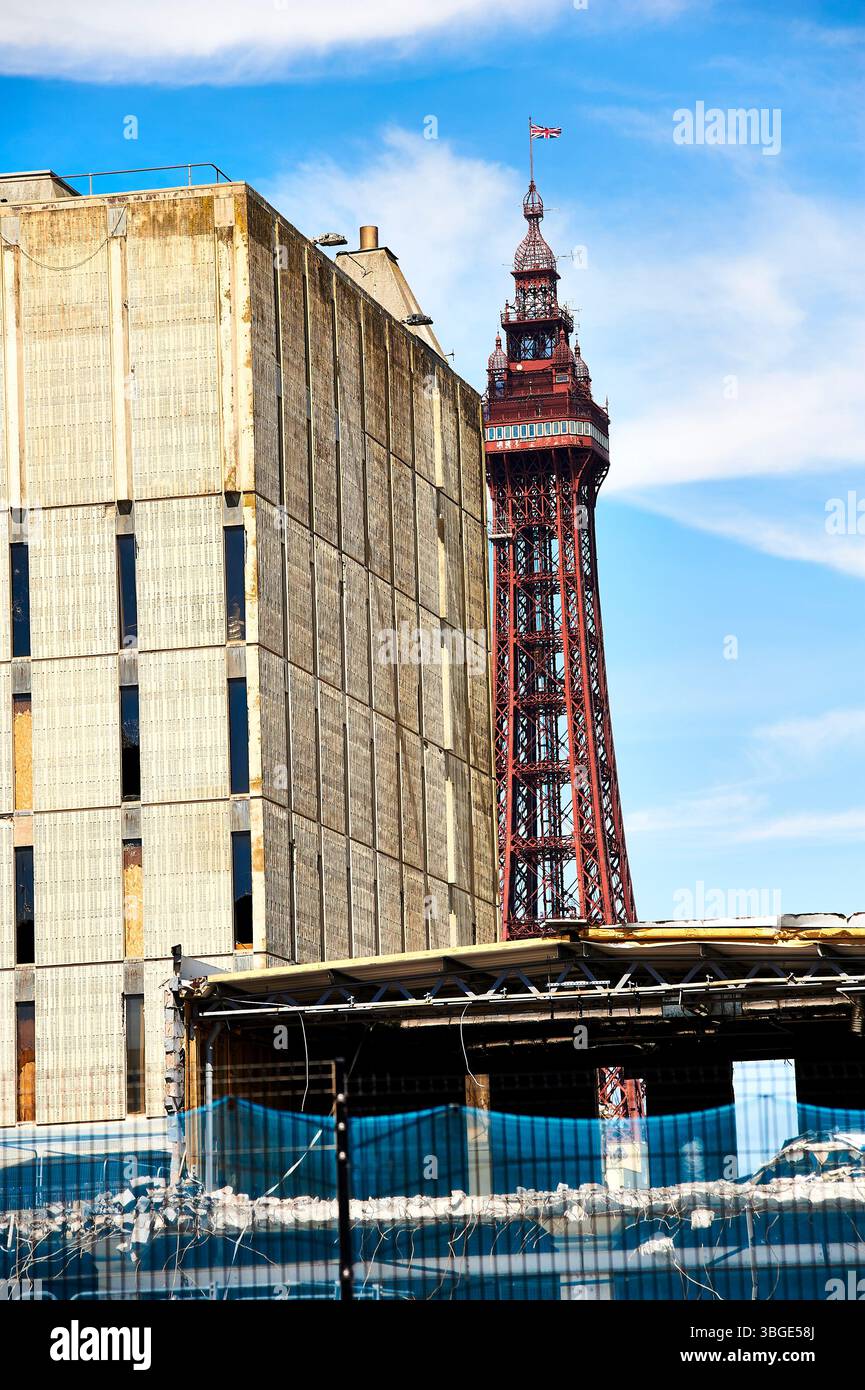 Demolition of former magistrates courts and central police station in ...