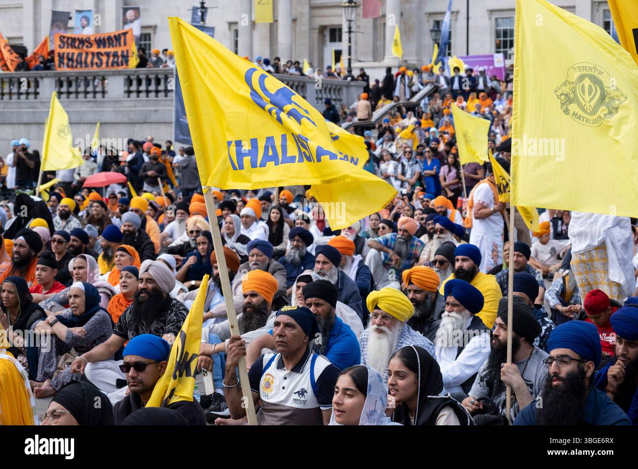 Sikhs who had travelled from all areas of the UK gather in Trafalgar ...