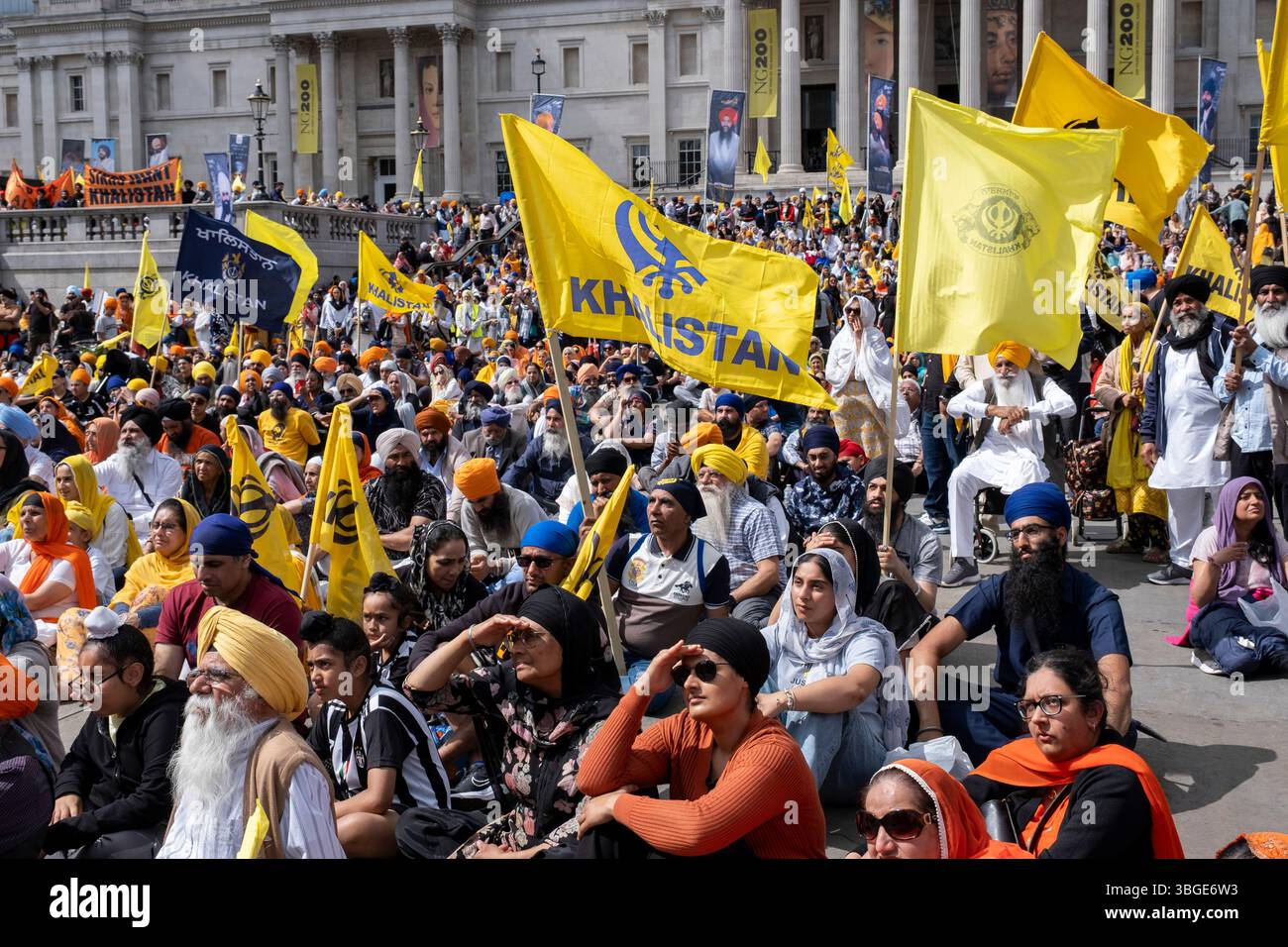Sikhs who had travelled from all areas of the UK gather in Trafalgar ...