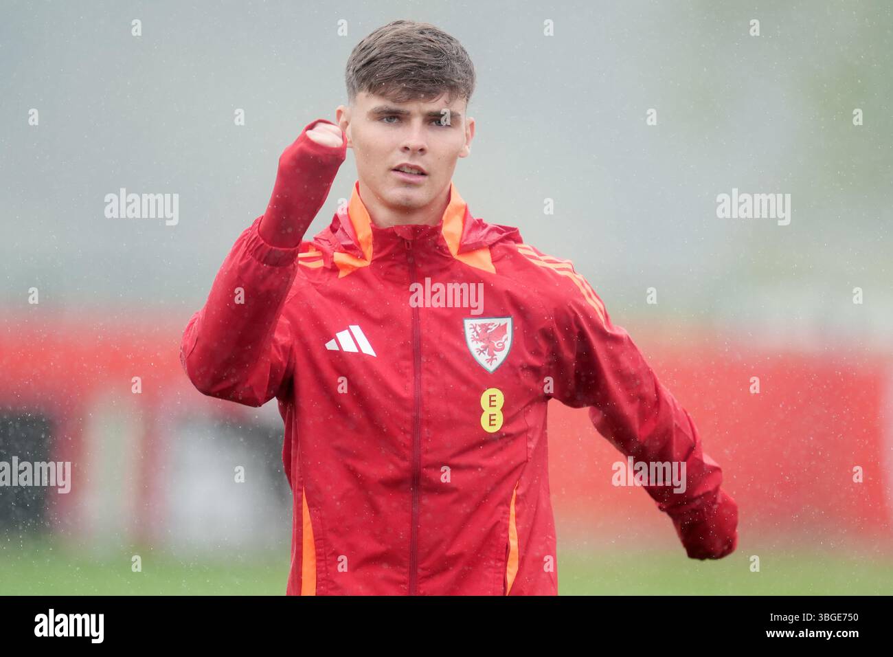 Wales' Charlie Crew during a training session at the Vale Resort ...