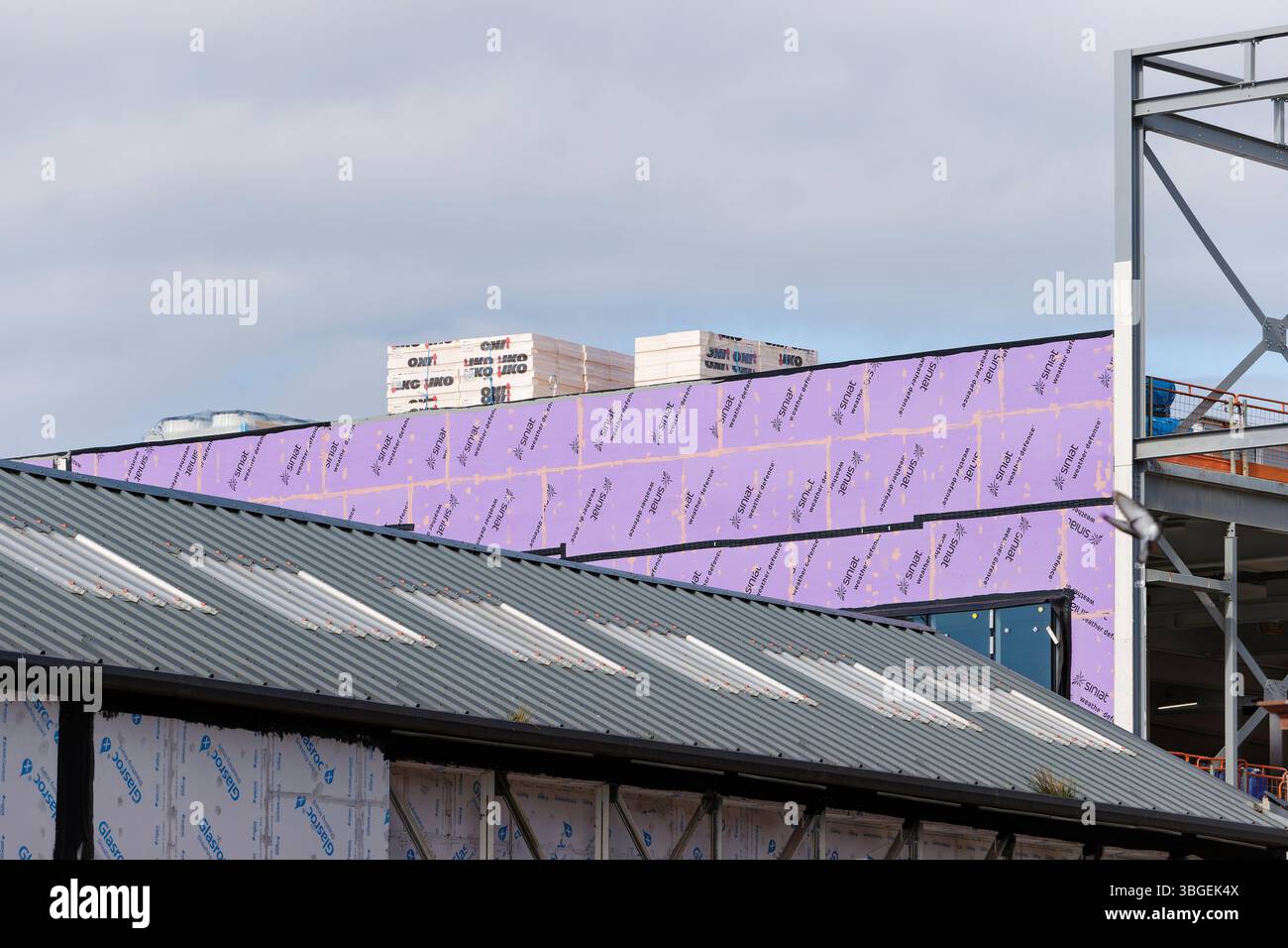 Radcliffe market roof in foreground hi-res stock photography and images ...