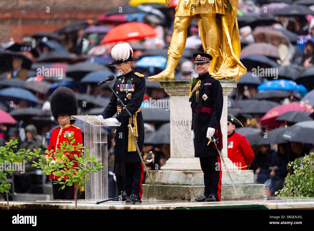 The Duke of Edinburgh (right) during the Royal Hospital Chelsea's ...