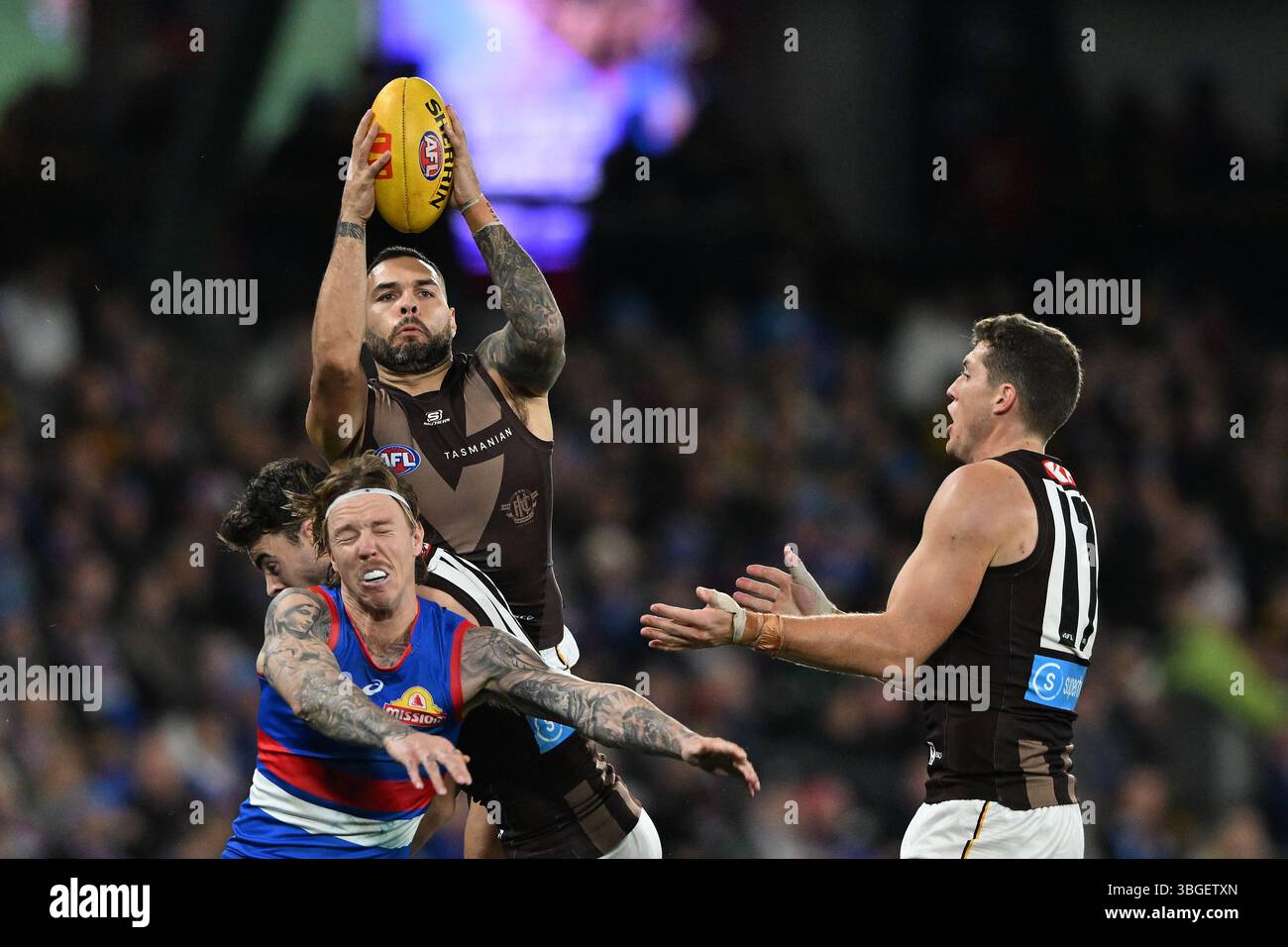 Melbourne, Australia. 05th June, 2025. Jarman Impey of the Hawks marks ...