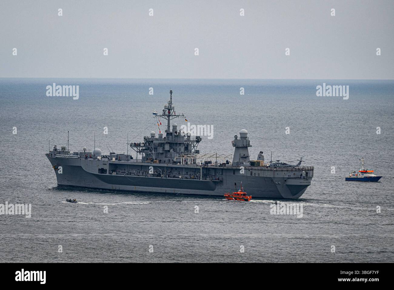 Rostock Warnemünde, Deutschland 05. Juni 2025 Im Bild: Soldaten aus 17 NATO-Staaten trainieren ...