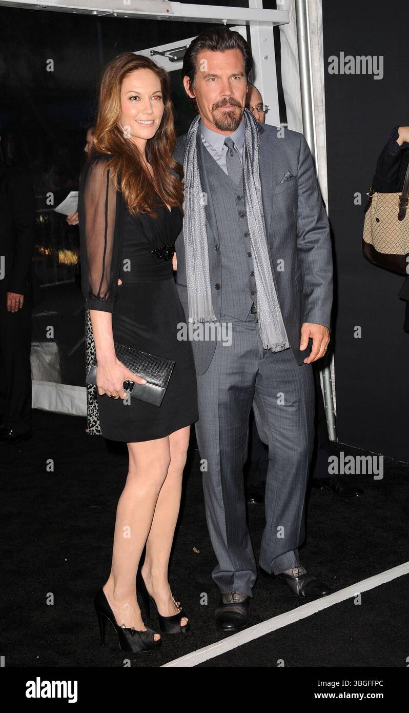 Diane Lane and Josh Brolin at the premiere of 'Men In Black 3' in New ...