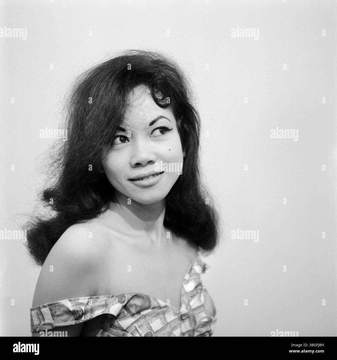 Portrat neutral Black and White Stock Photos & Images - Alamy