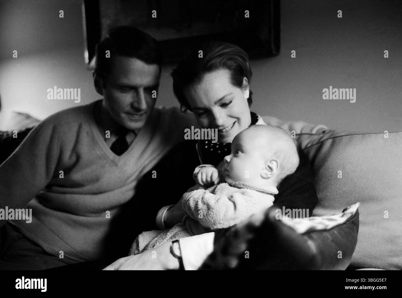 Westberlin, Februar 1967: Romy Schneider mit Ehemann Harry Meyen und ...