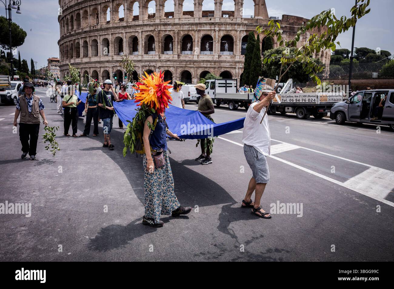The Forest is on its way again ROME, ITALY - JUNE 5: Ex-Snia s Lake ...