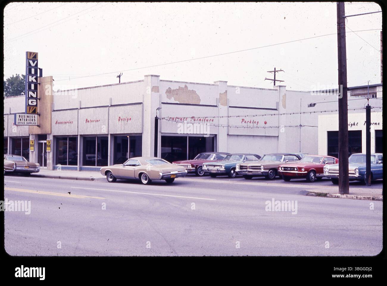 This 1971 photograph shows the Viking Business Equipment store, located ...
