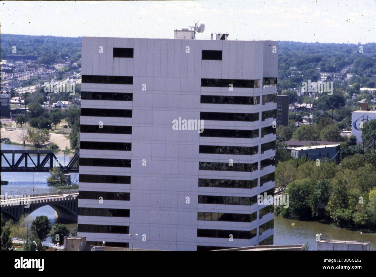 Columbia gas of ohio building hi-res stock photography and images - Alamy