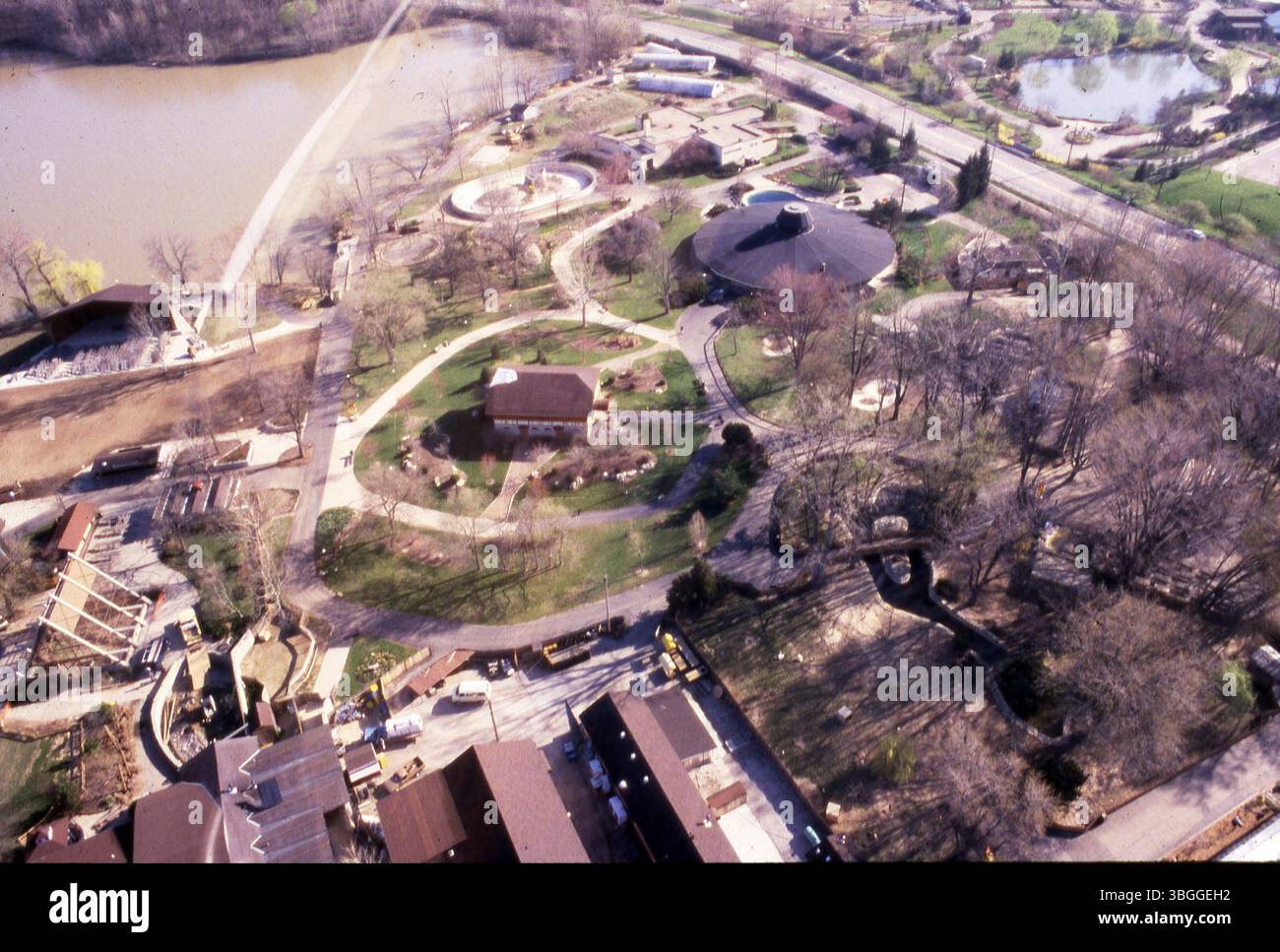An aerial view from March 1987 showing the Scioto River and the ...