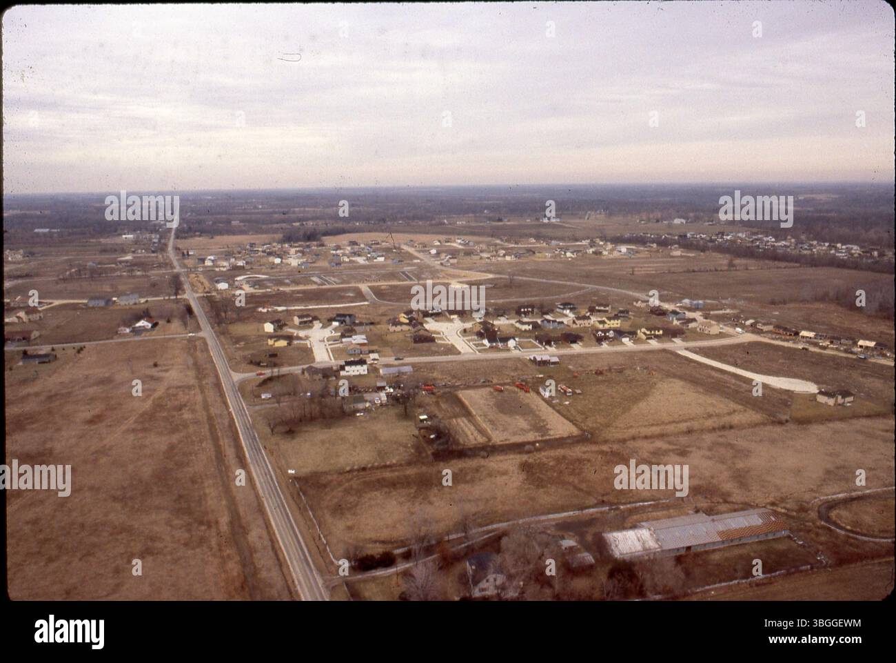 An aerial view of the Smoky Ridge Estates development area in 1981 ...