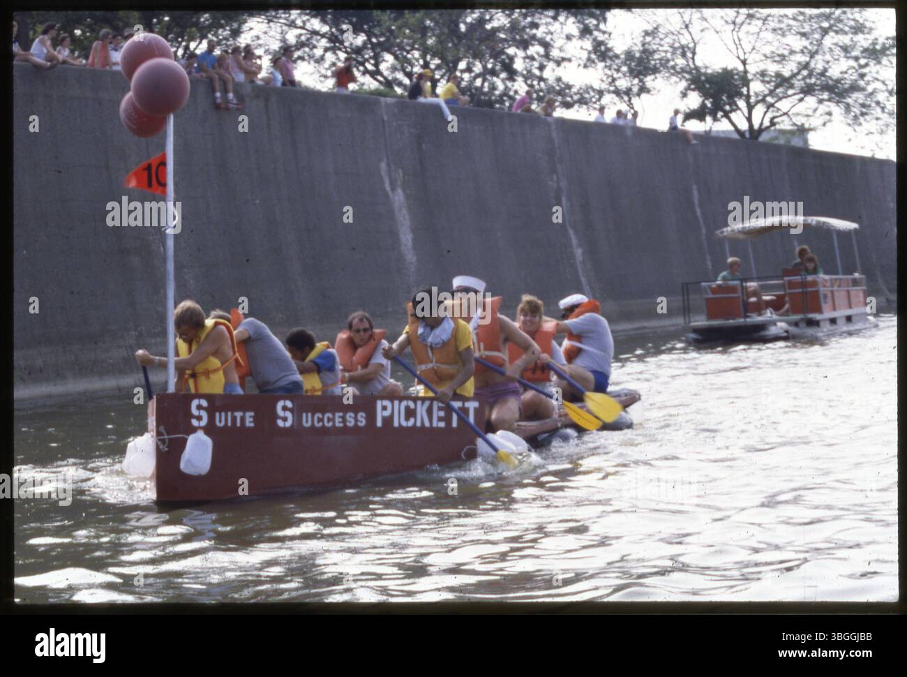 Homemade raft hi-res stock photography and images - Alamy