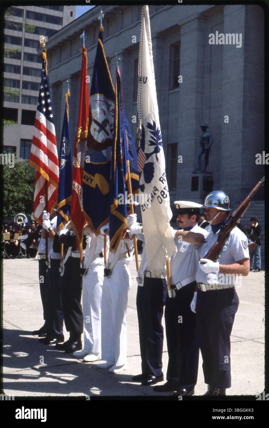 U s navy uniforms hi-res stock photography and images - Alamy