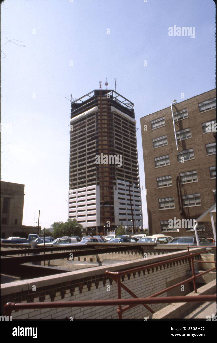 In 1982, the American Electric Power (AEP) building is under ...