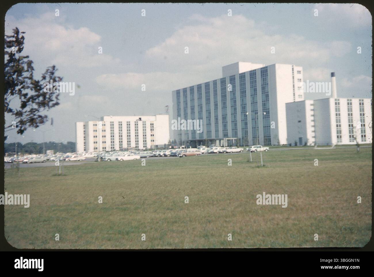 Riverside Methodist Hospital, dedicated in 1961 on a 65-acre site near ...