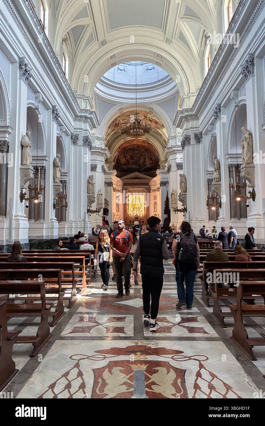 Sicilian church interior hi-res stock photography and images - Alamy