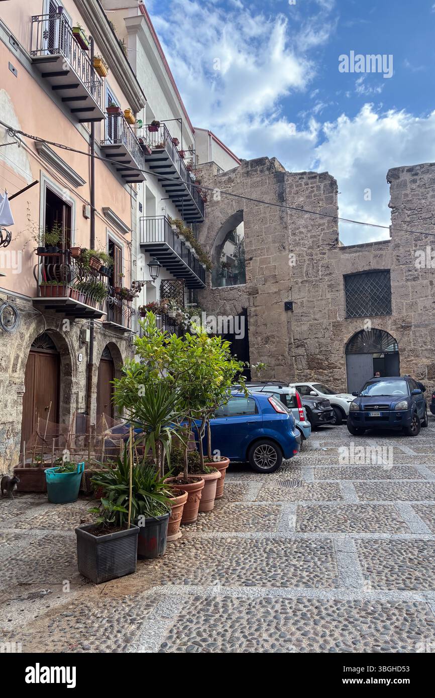 Streets of Palermo, Sicily Stock Photo - Alamy