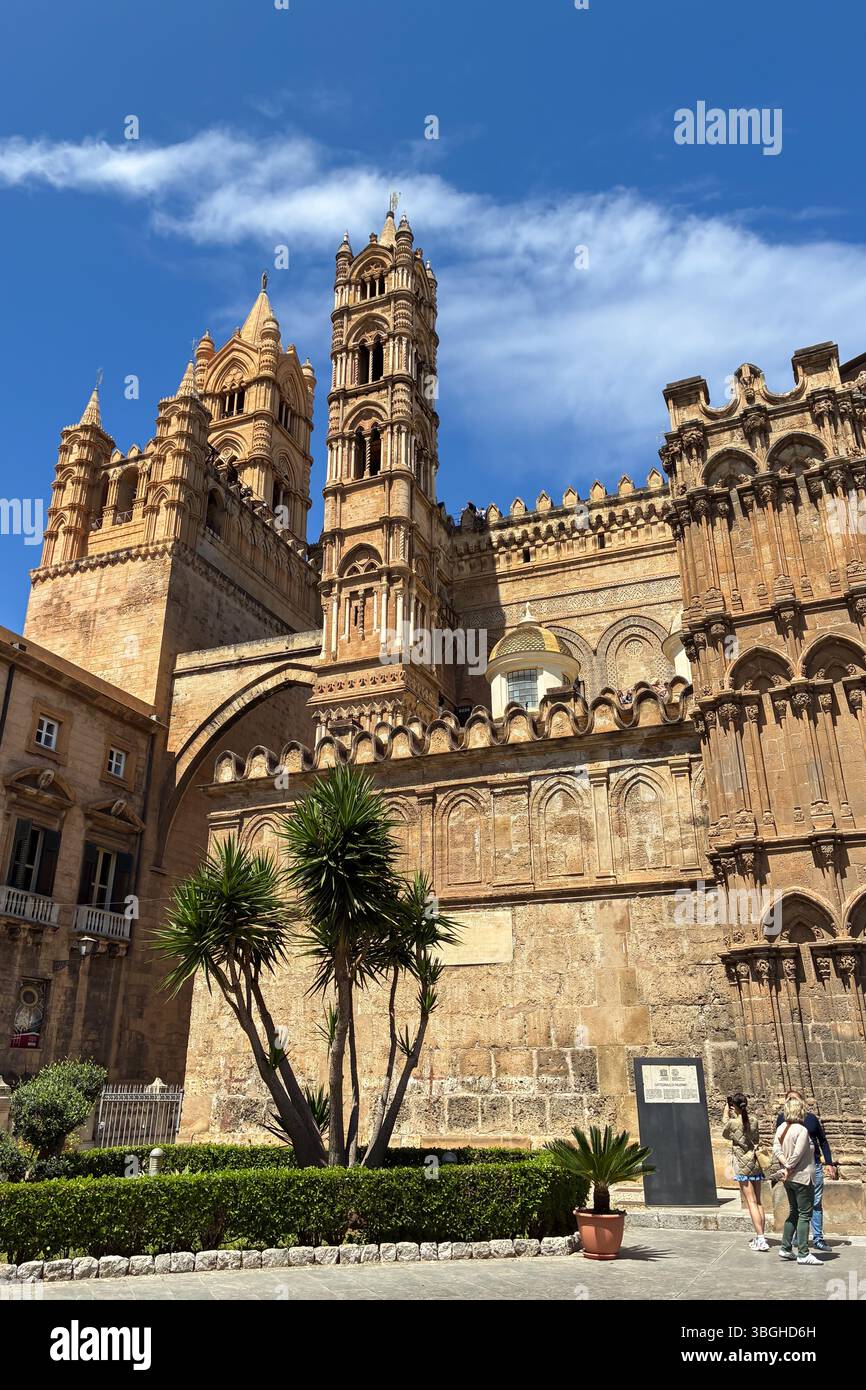 Palermo historic site hi-res stock photography and images - Alamy