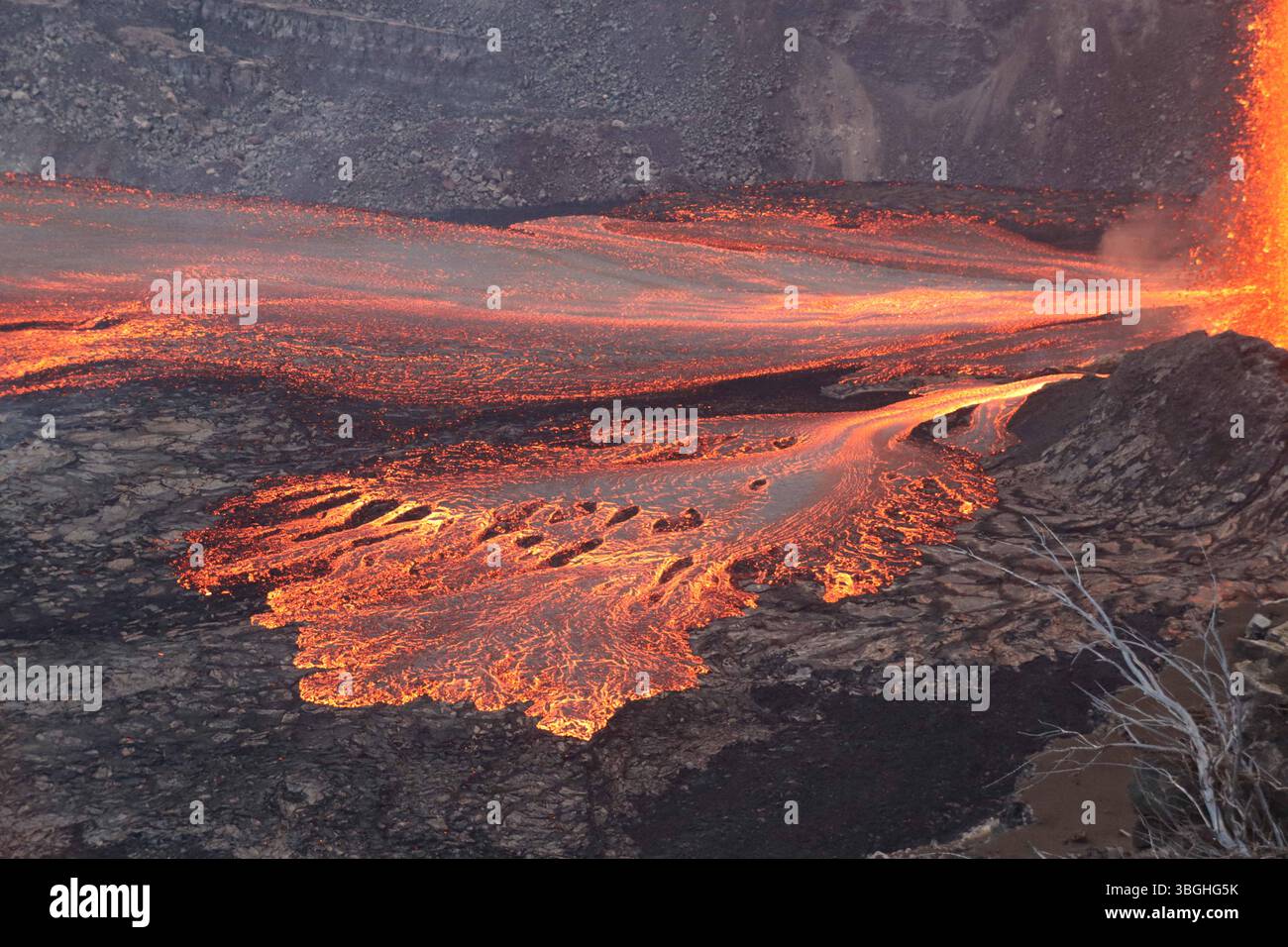 Kilauea Volcano Eruption 23 On Hawaii S Big Island May 25, 2025 ...