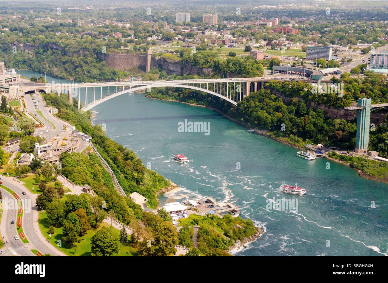 Rainbow International Bridge - Canada-USA border Stock Photo - Alamy