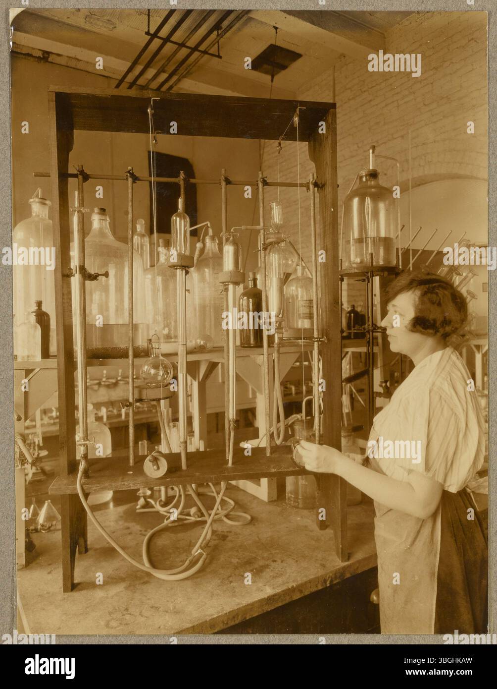 In April 1926, Mrs. M.K. Murray demonstrated the use of a nitrometer at ...