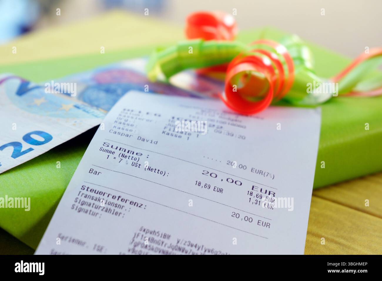 Vat receipt hi-res stock photography and images - Alamy